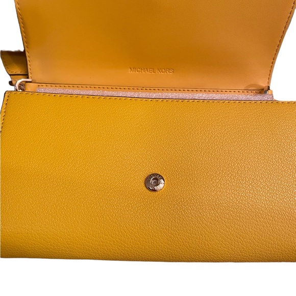 MICHAEL Michael Kors | Bags | Michael Kors Jet Set Jasmine Yellow Lg ...